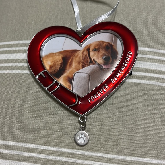 Hallmark | Holiday | Red Heart Forever Remembered Picture Frame ...
